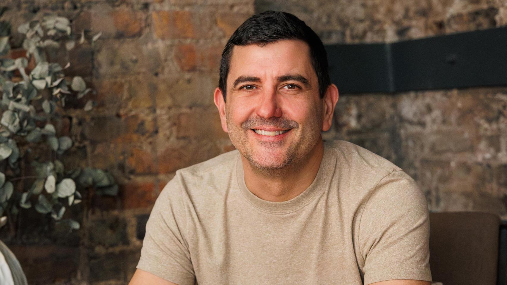 Ash Hewson, CEO de Affinity en Canva: "Pasaremos de la IA contra ...