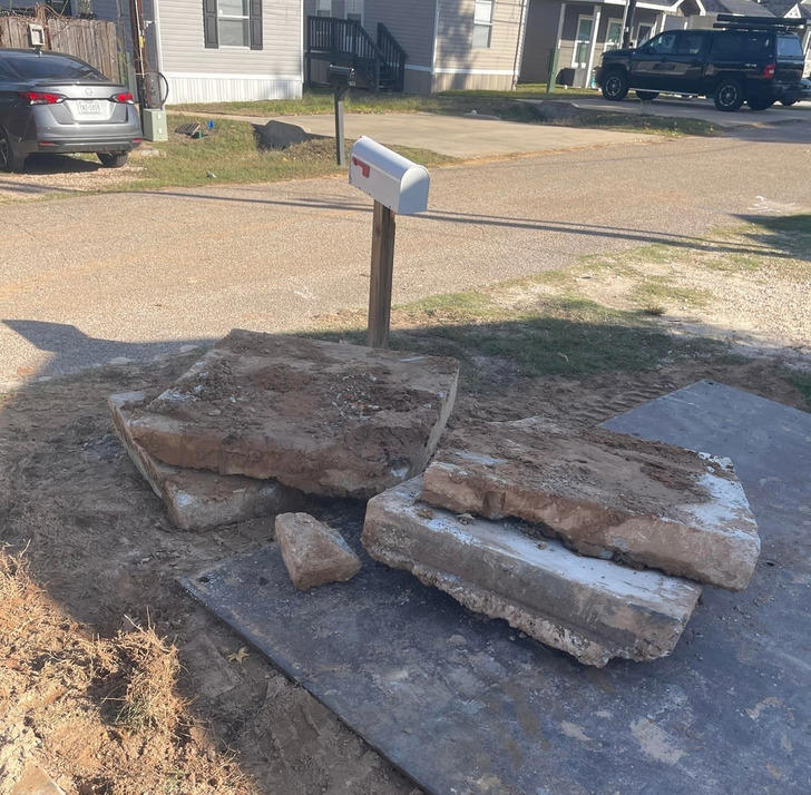 15+ stories proving that hiring a repairman is always a total lottery