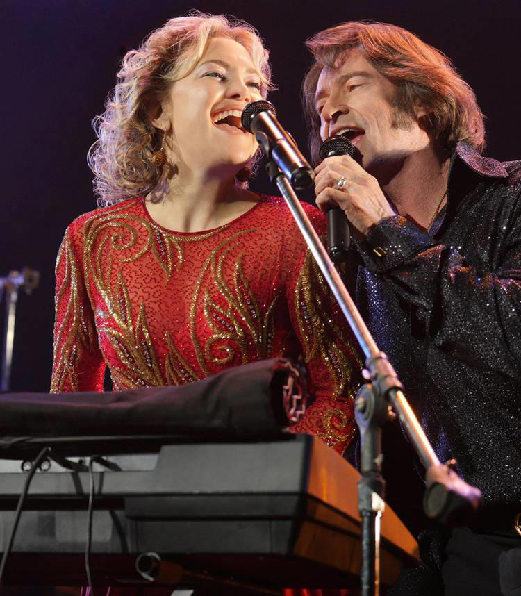 Hugh Jackman & Kate Hudson on emotional journey in Song Sung Blue biopic