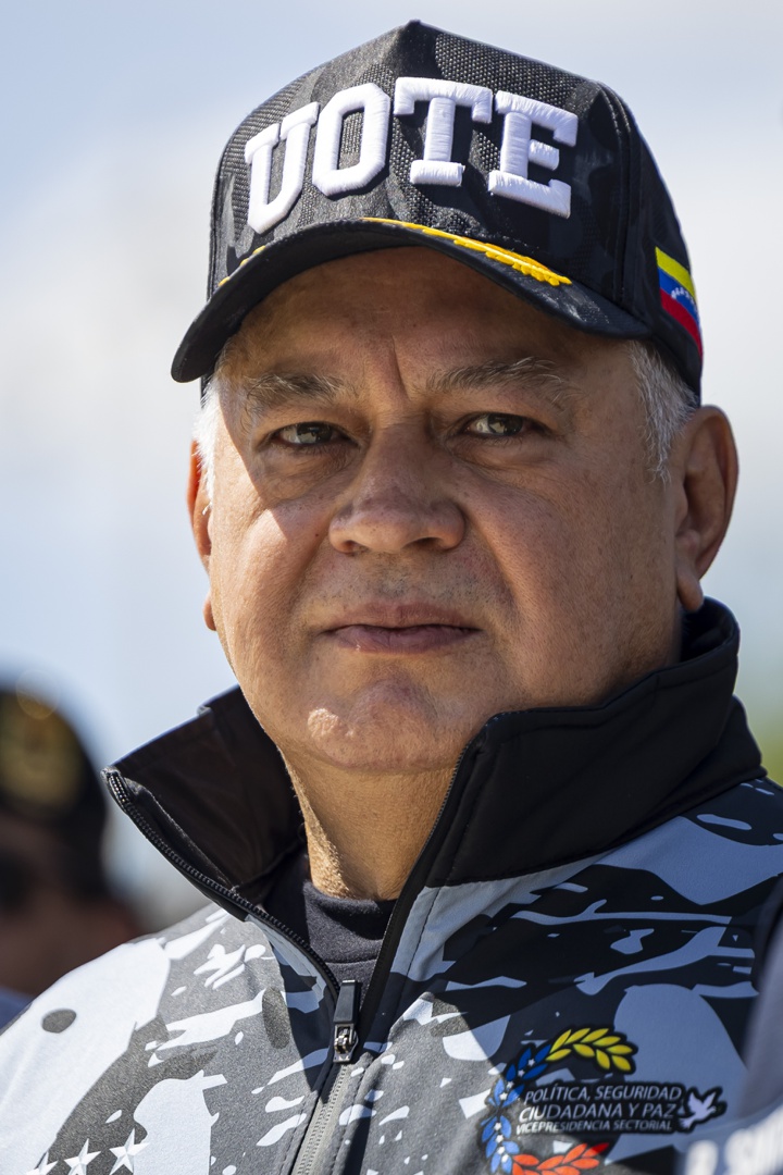 Diosdado Cabello llama a venezolanos a la calma y a no facilitarle las ...