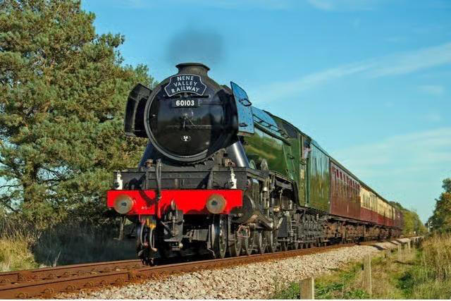 How to secure your ticket to see iconic Flying Scotsman steam train at ...