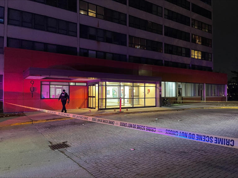 1 shot, 2 injured in downtown Indianapolis shooting