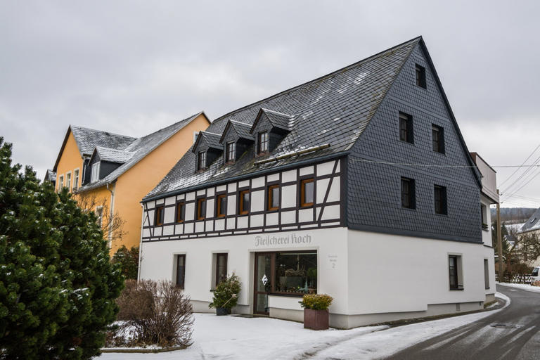 Job hingeschmissen! Erzgebirgs-Fleischer schraubt lieber an Harley ...