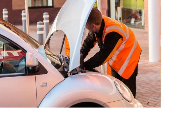 Warning of surge in car breakdowns on 'Manic Monday'