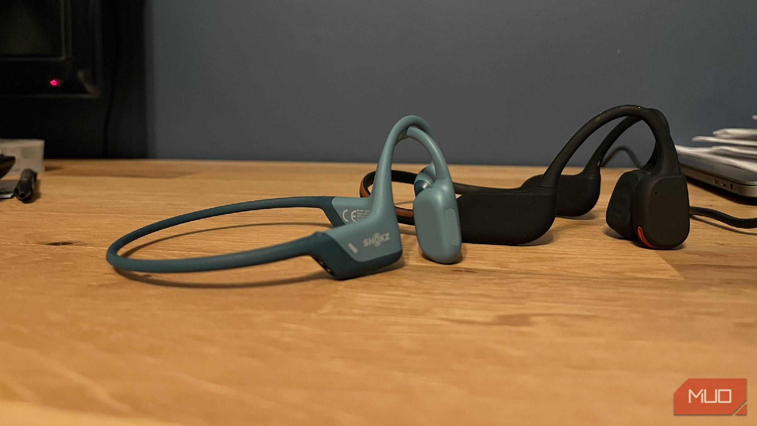 Don't buy bone conduction headphones until you check for these 4 features