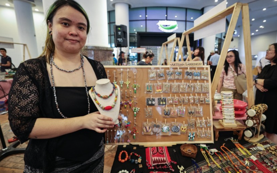 A modern touch to Sarawak's traditional beads