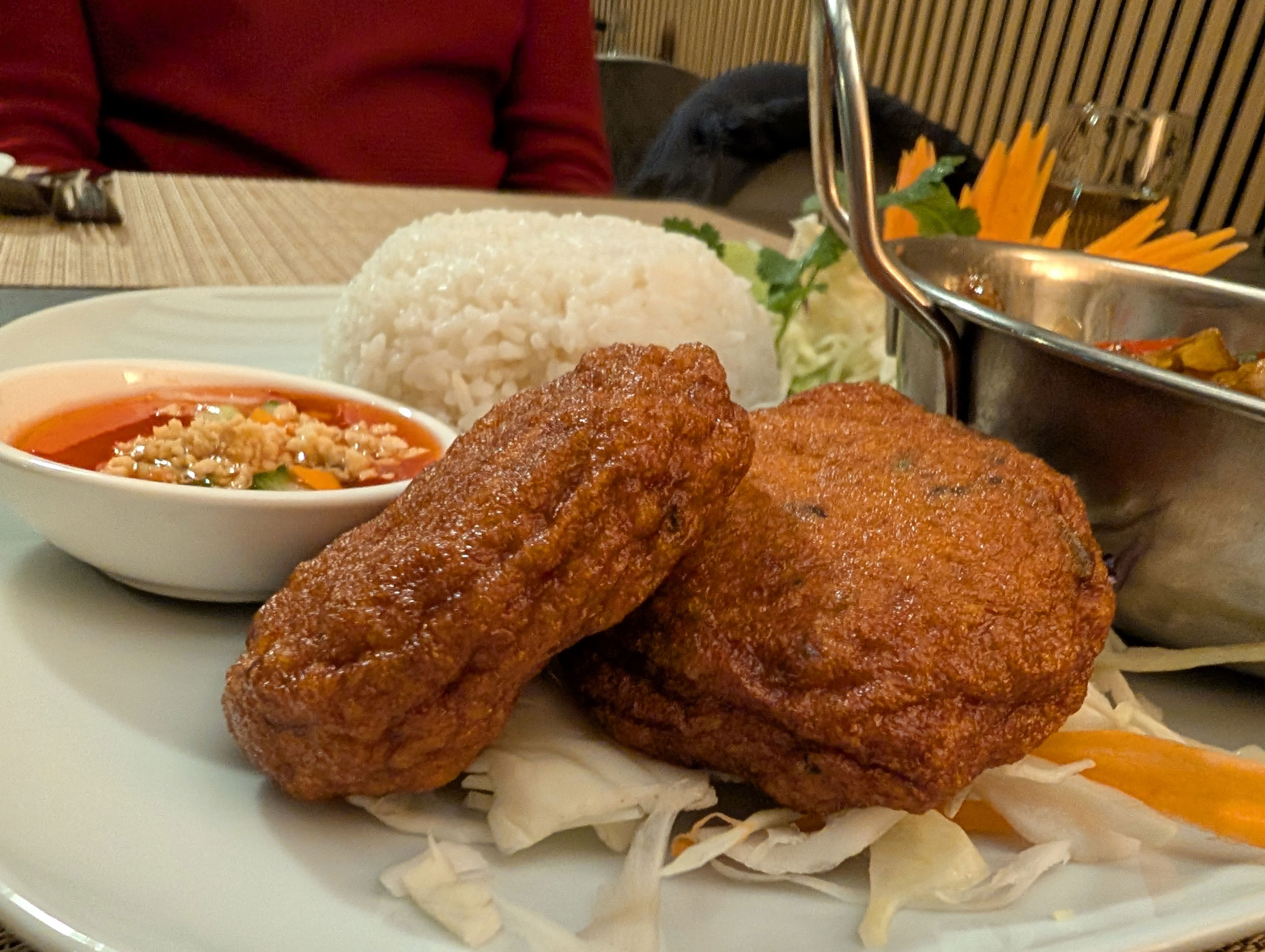 Review: New neighbourhood restaurant brings touch of Thai spice to ...
