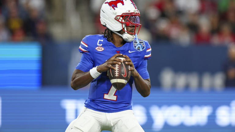 SMU takes down Arizona in San Diego Holiday Bowl