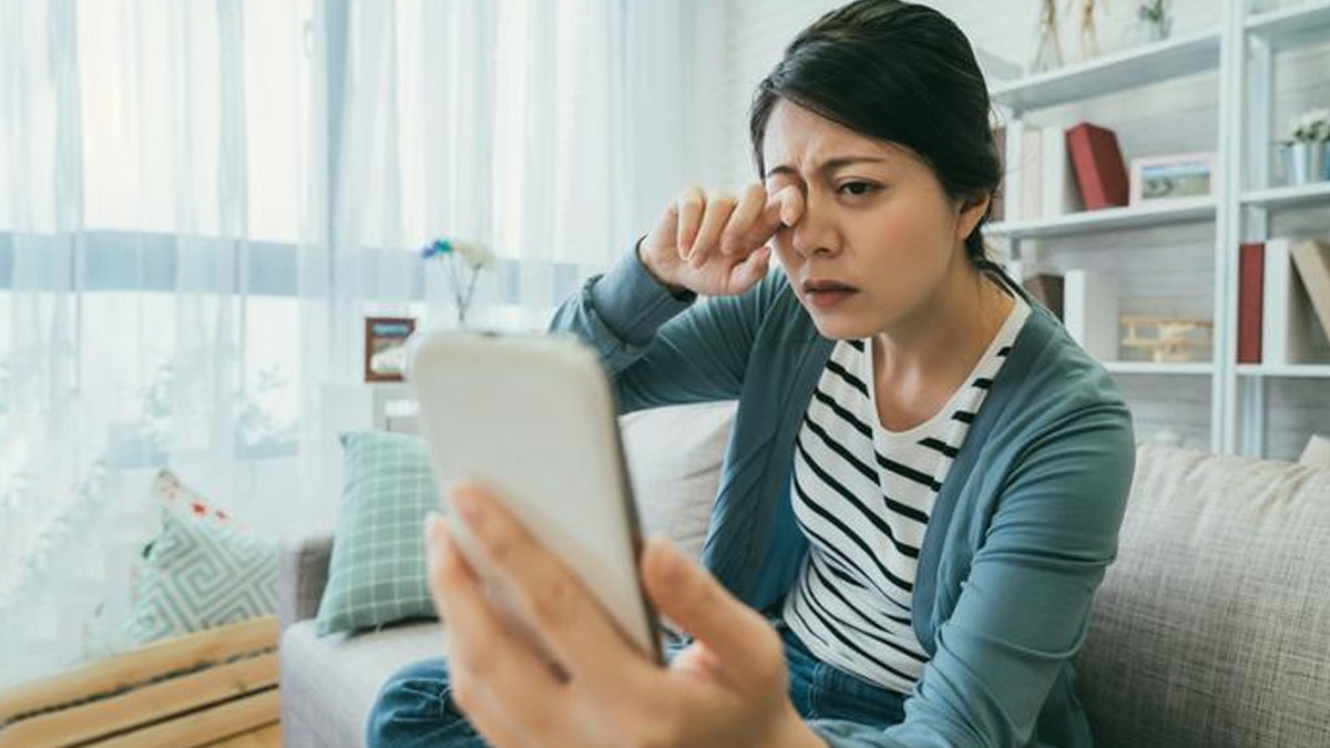 5 eye diseases caused by mobile phones, expert lists