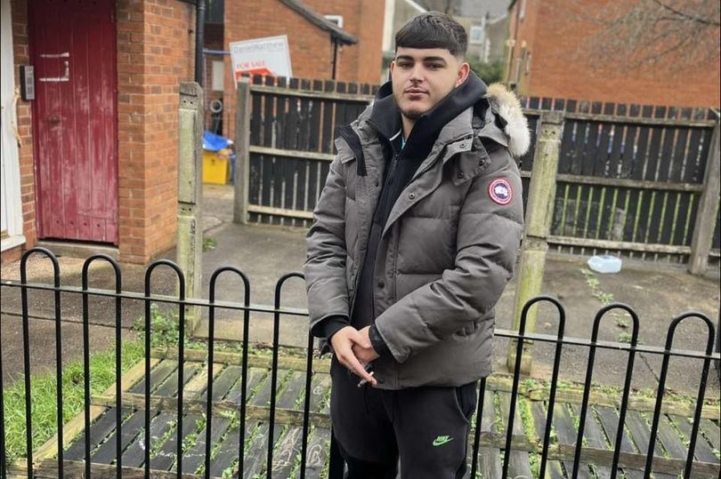 Teen led police in chase while driving stolen car