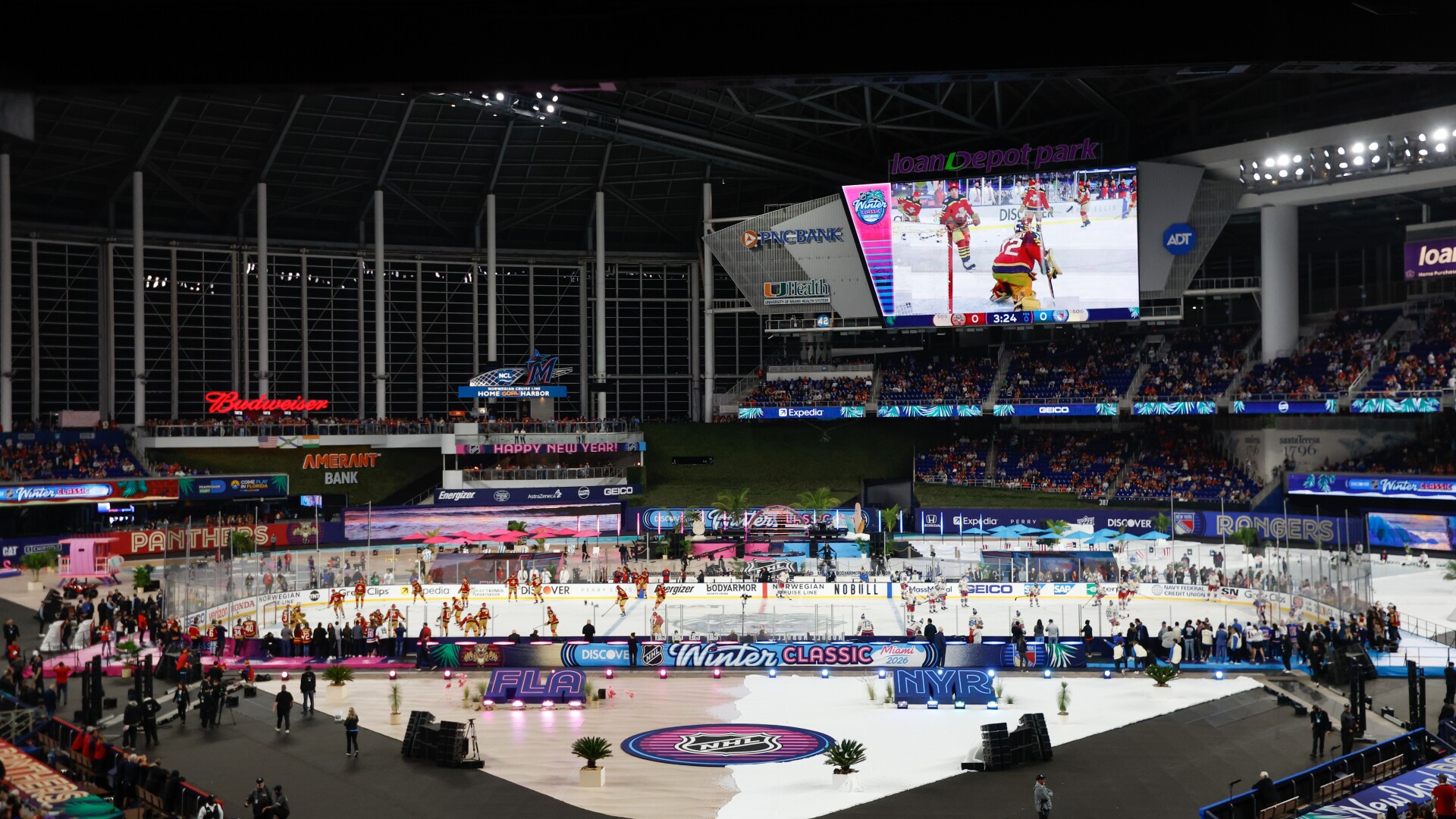 Rangers beat Panthers 5-1 in first outdoor hockey game in Miami