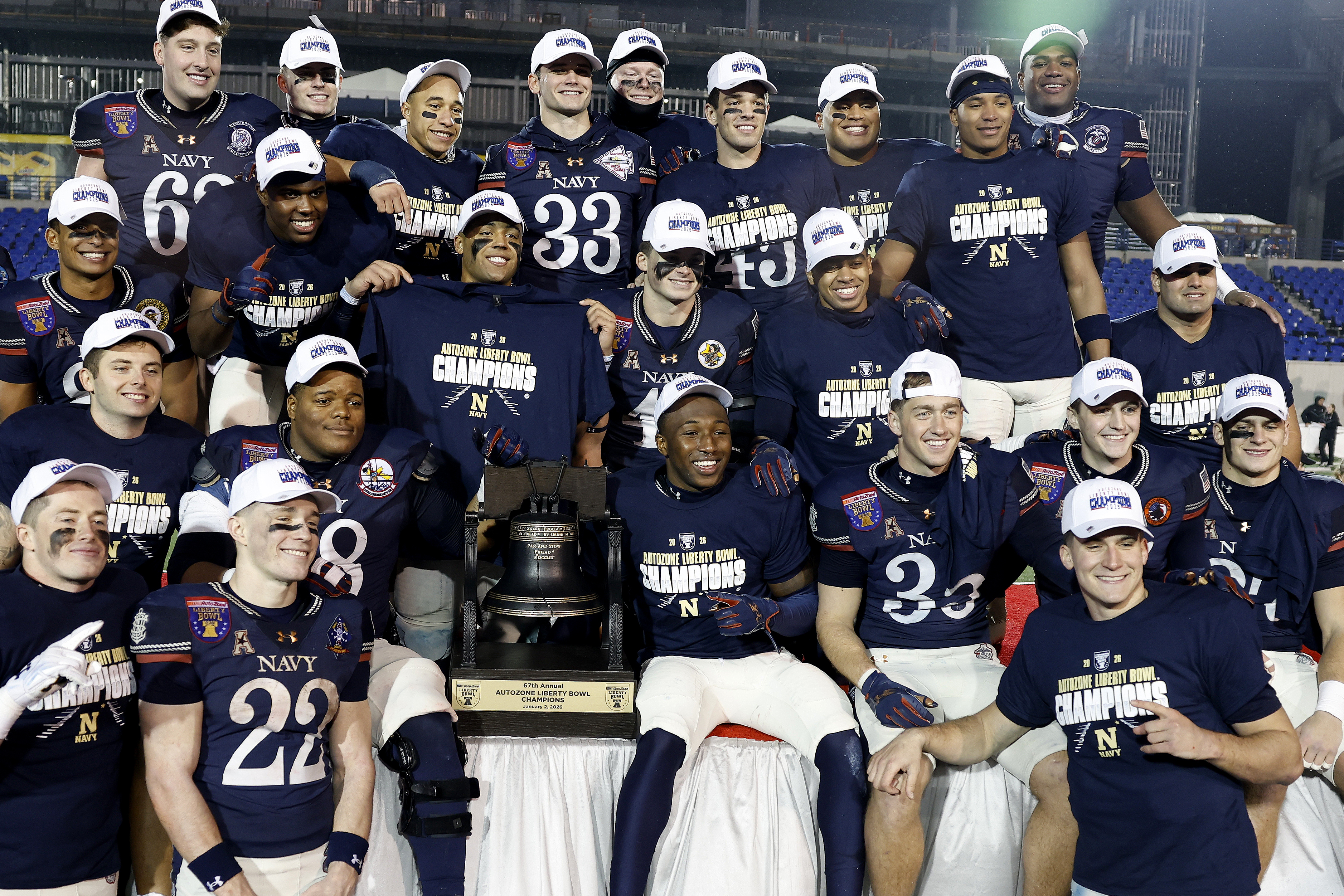 Navy reaches 11th win in 35-13 Liberty Bowl dismantling of Cincinnati