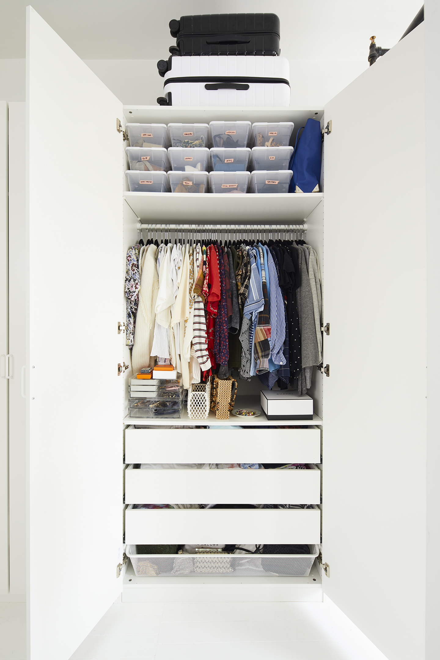 18K Amazon shoppers are hooked on this mini label maker—now, so am I