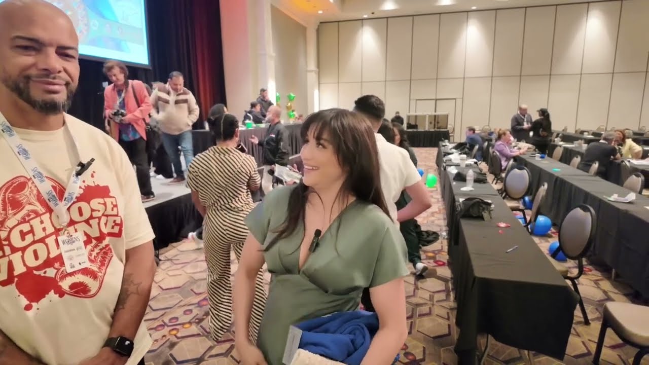 Iyana 'Right Hook Roxy' Verduzco: "I'm looking for 5 fights this year ...