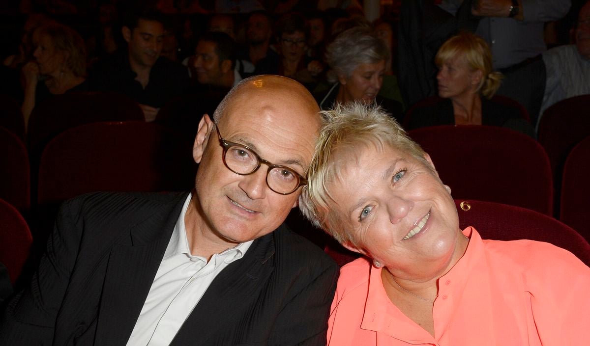 Exclu à Vaison-la-Romaine, Benoist, le mari de Mimie Mathy, s'est lancé ...