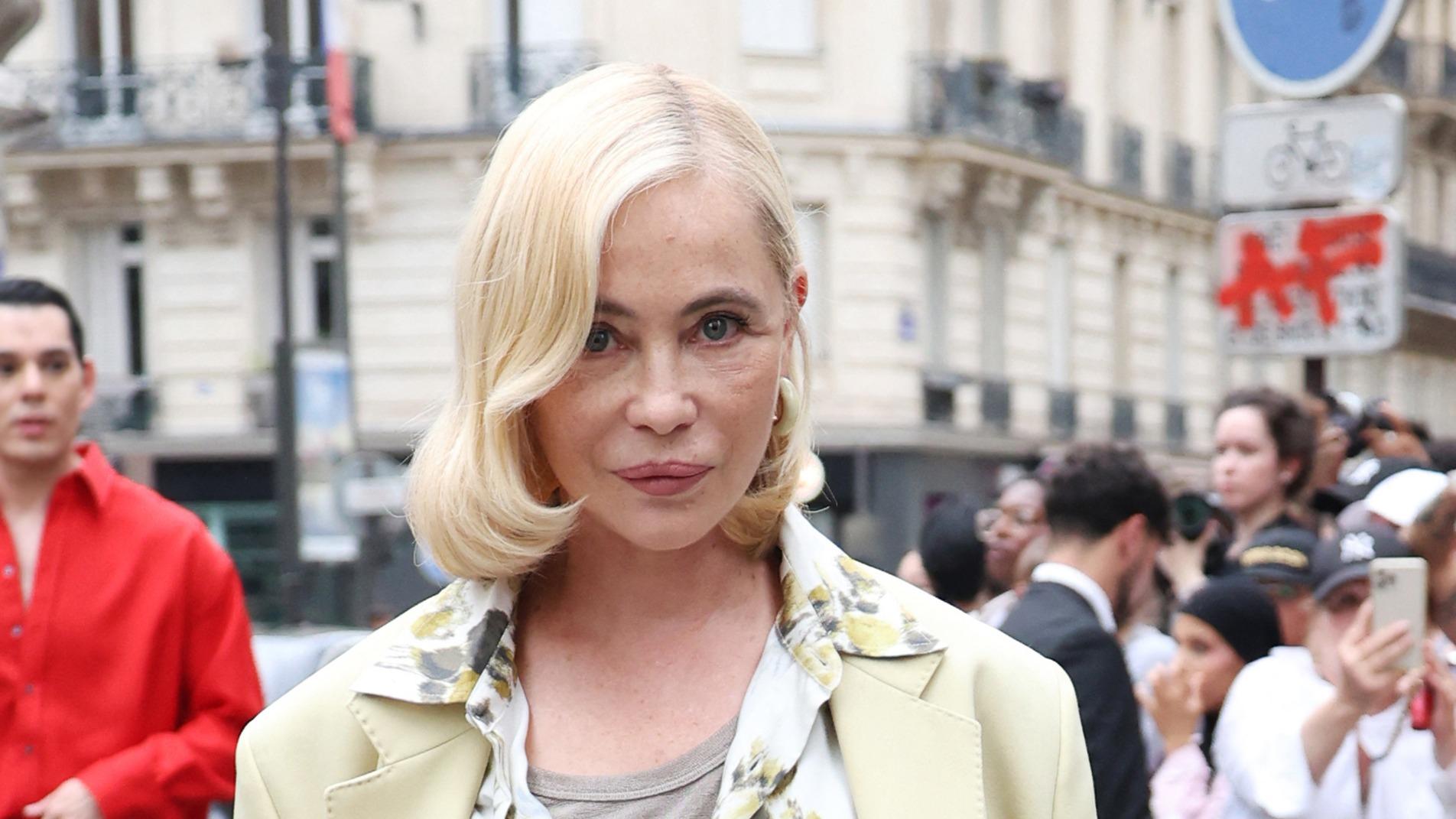Emmanuelle Béart grand-mère : sa fille Nelly Auteuil dévoile une rare ...