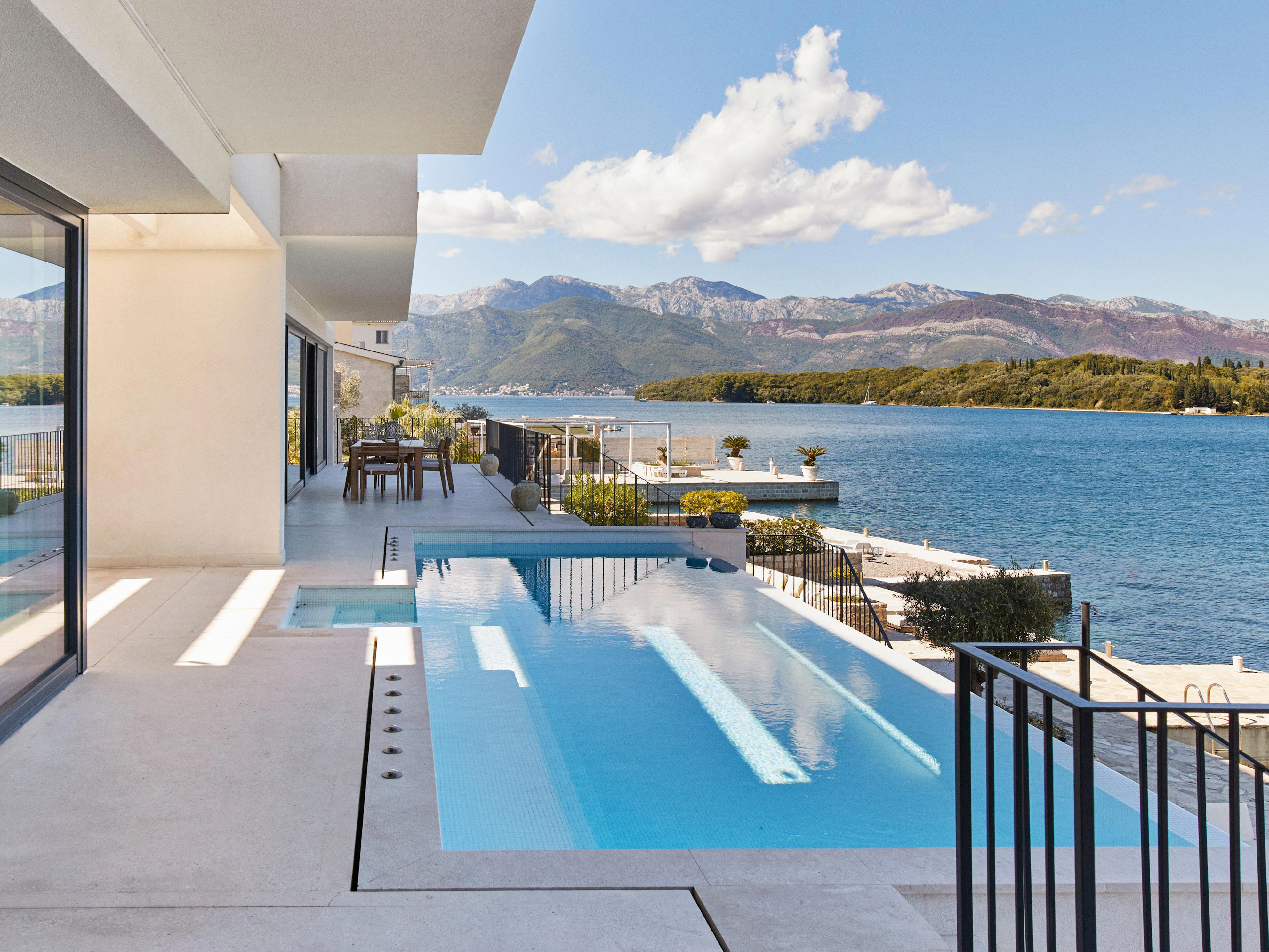 For the ultrawealthy, privacy is the ultimate travel status symbol