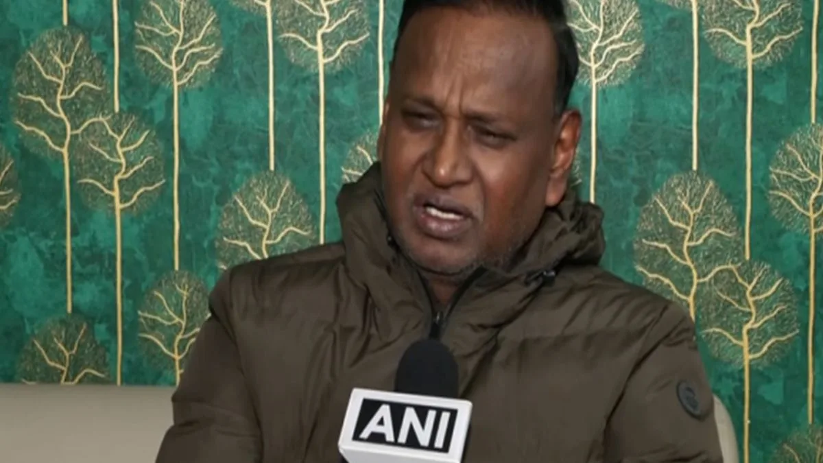 People are dying, PM remains silent, says Congress leader Udit Raj on ...