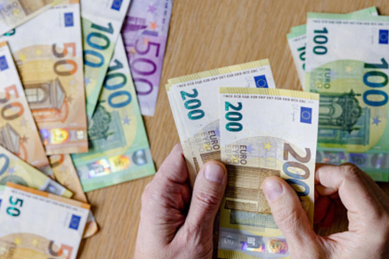 Why Bulgaria gave up its currency for euro and what changes now ...