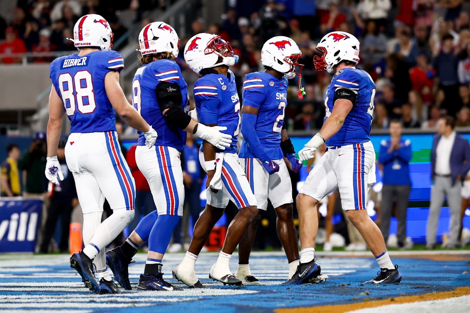 SMU builds big lead, then hangs on for Trust & Will Holiday Bowl ...
