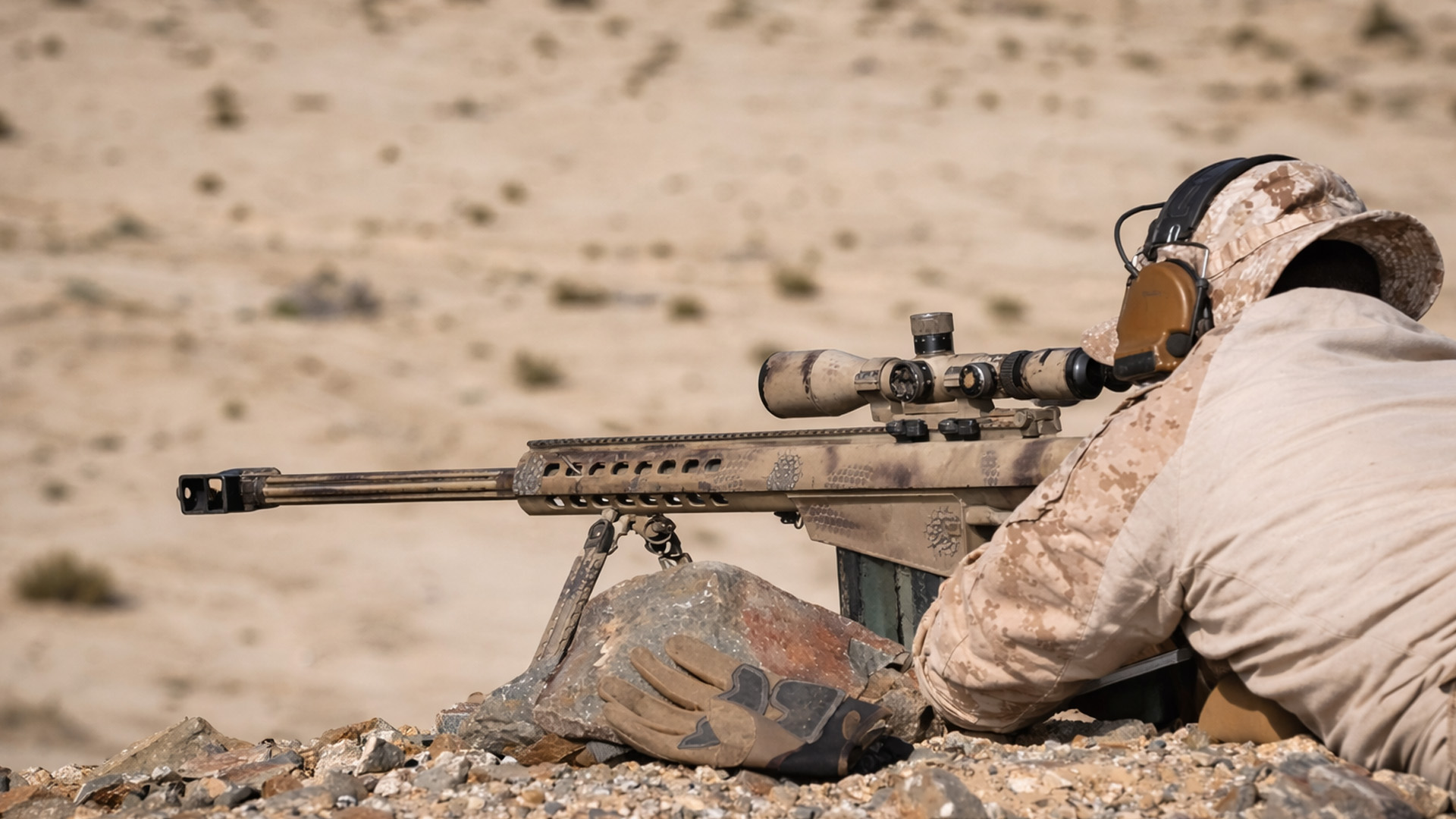 2/4 Marines conduct live-fire training during SLTE 0-25