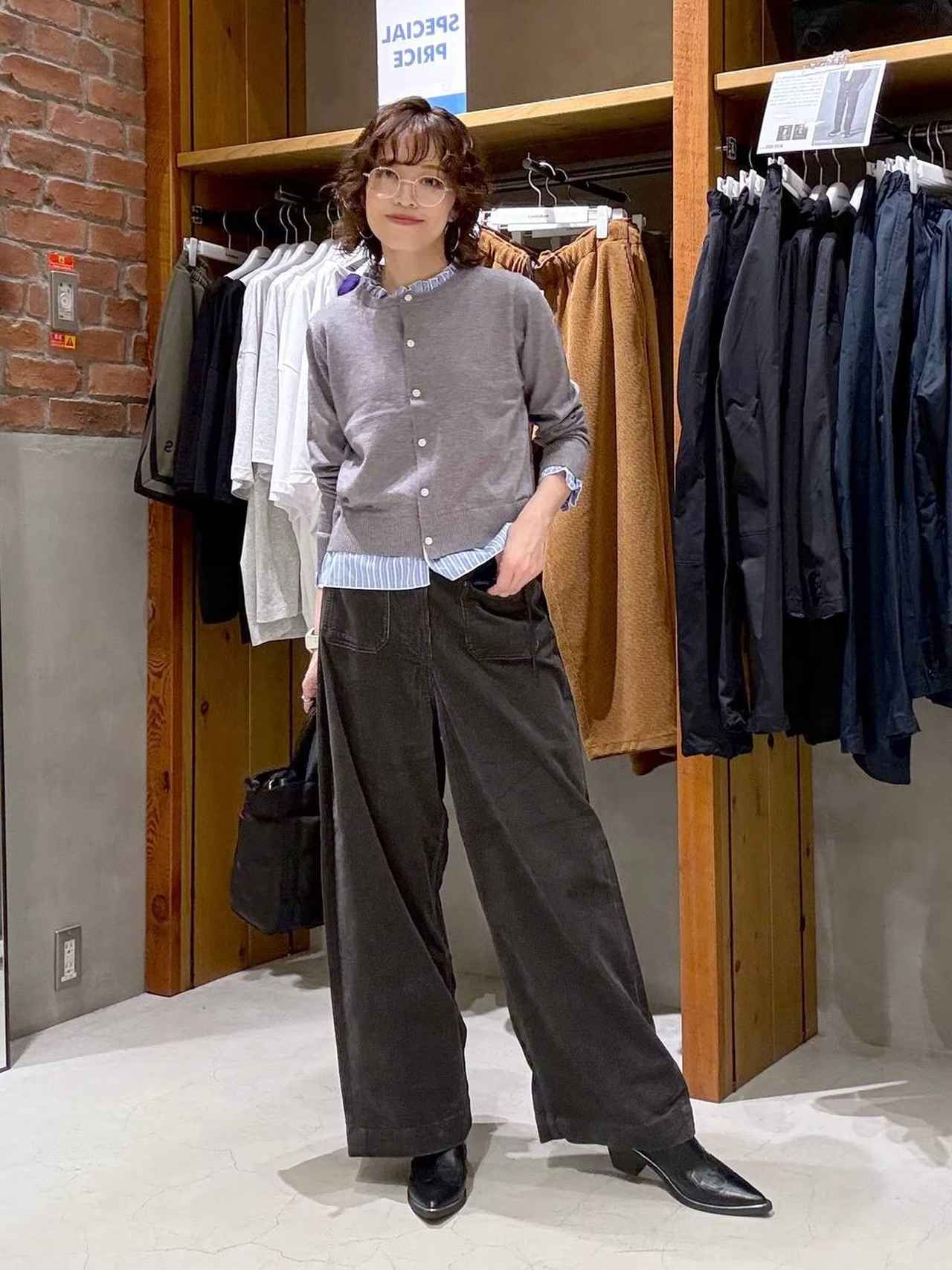 カジュアル派の40・50代に!【niko and ...】まるっと真似したい!「モノトーンコーデ」