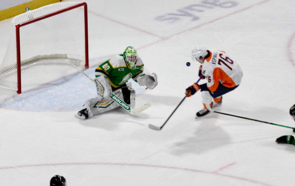 Flint Firebirds blank London Knights to begin first weekend of 2026