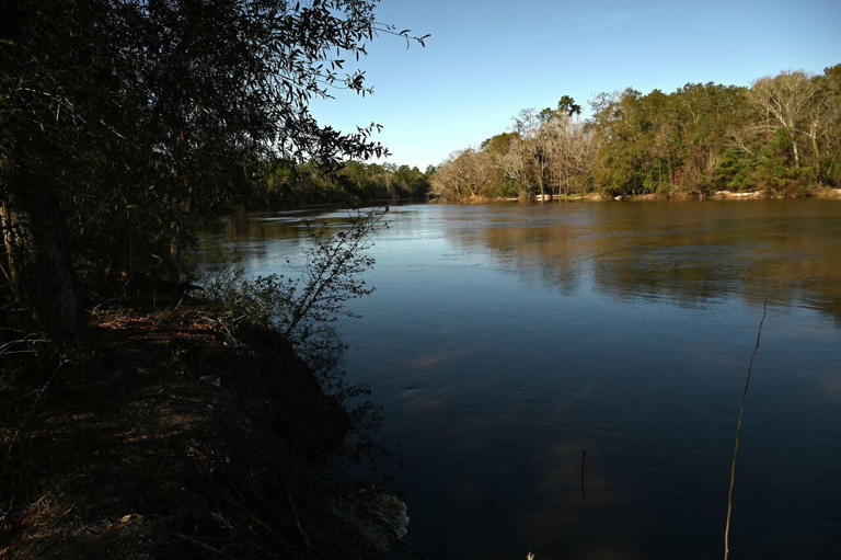 Warm, sunny days in Southeast Texas weekend weather
