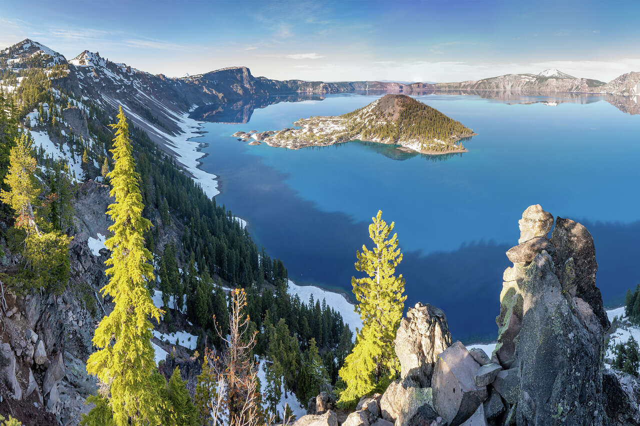 Crater Lake has few gateway hotels. One went dark and remains in limbo