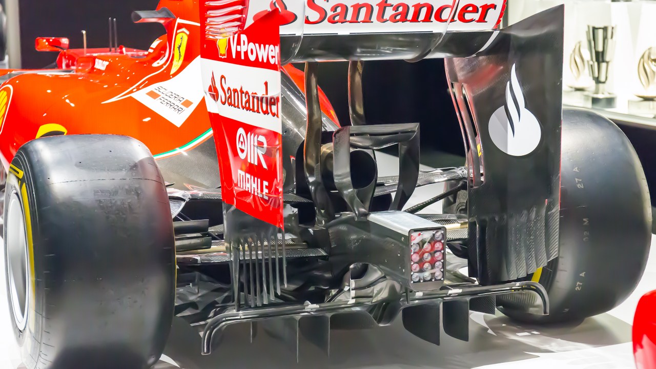 How F1 power units squeeze massive output from tight rules