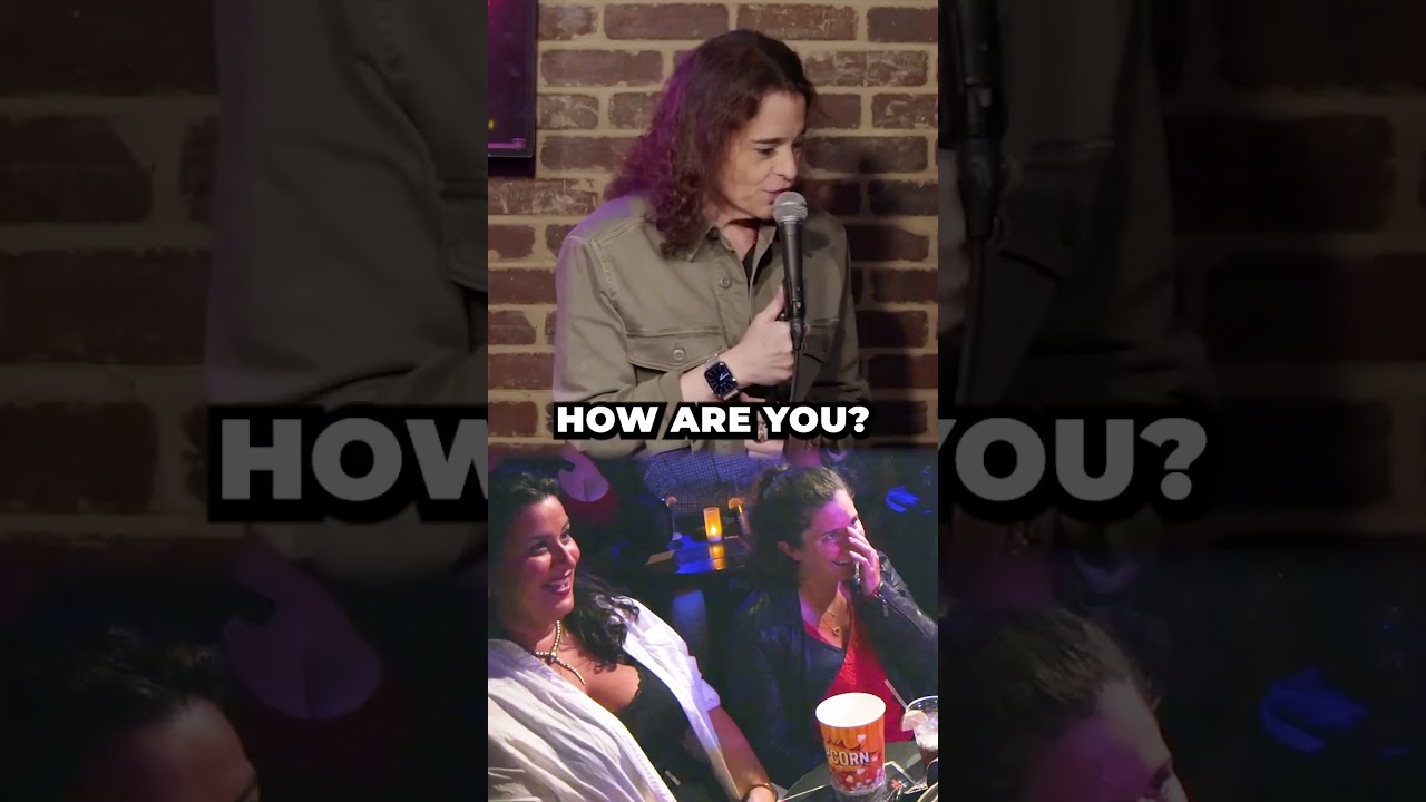 Comedian hilariously shames a front row audience member for sneezing