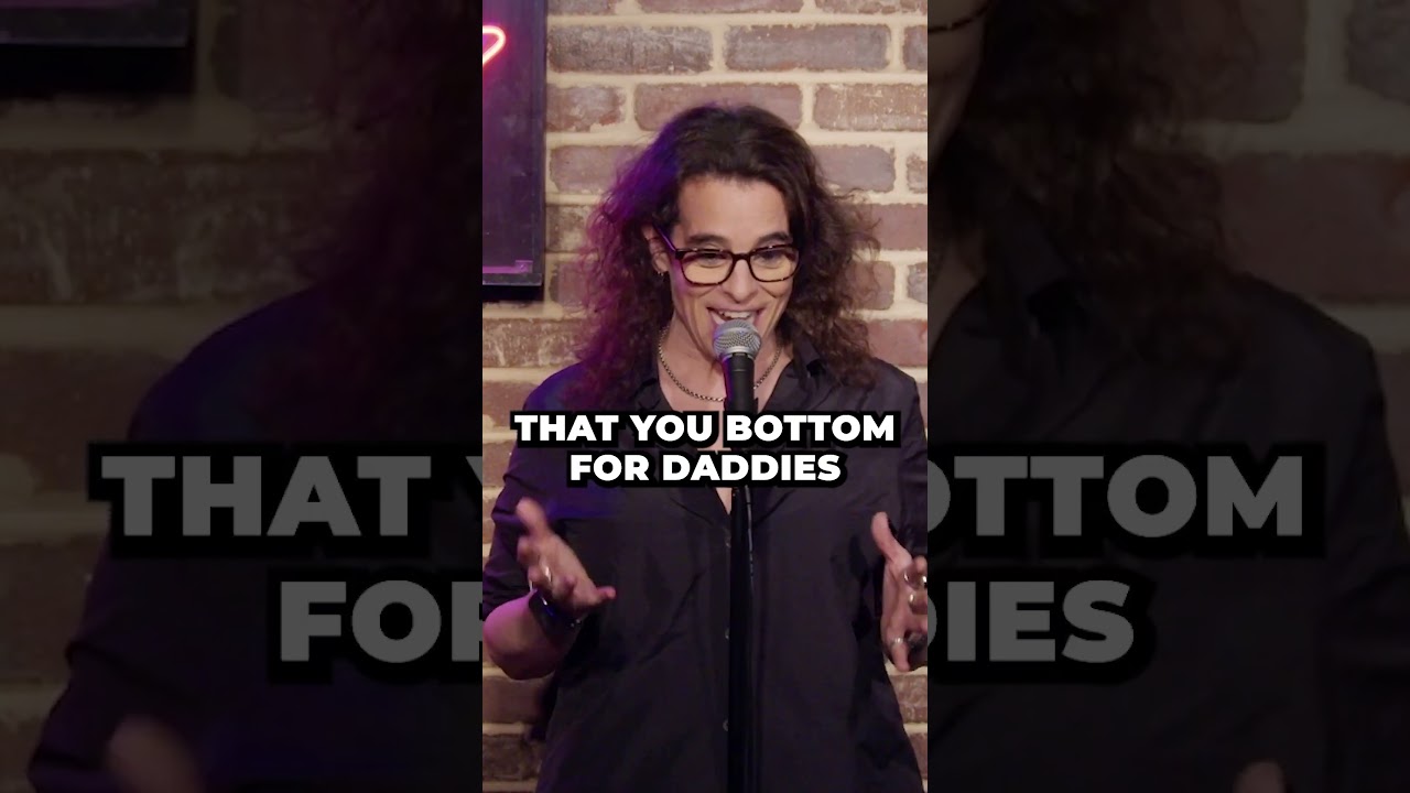 Stand-up comedian roasts a college student in hilarious crowdwork