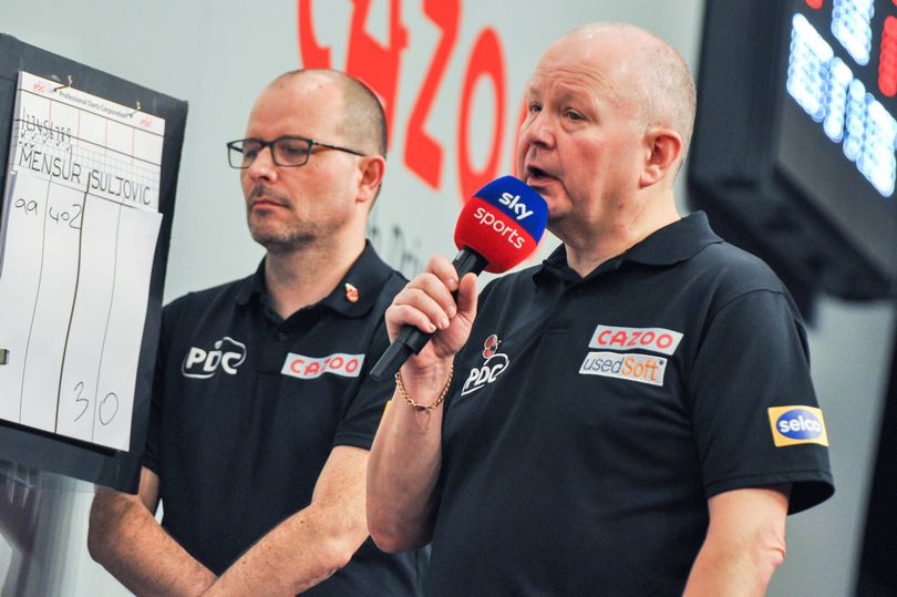 John McDonald and George Noble earns darts award as incredible careers ...