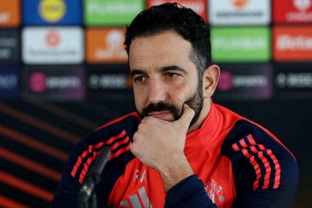 Leeds x Manchester United: onde assistir, escalações e arbitragem