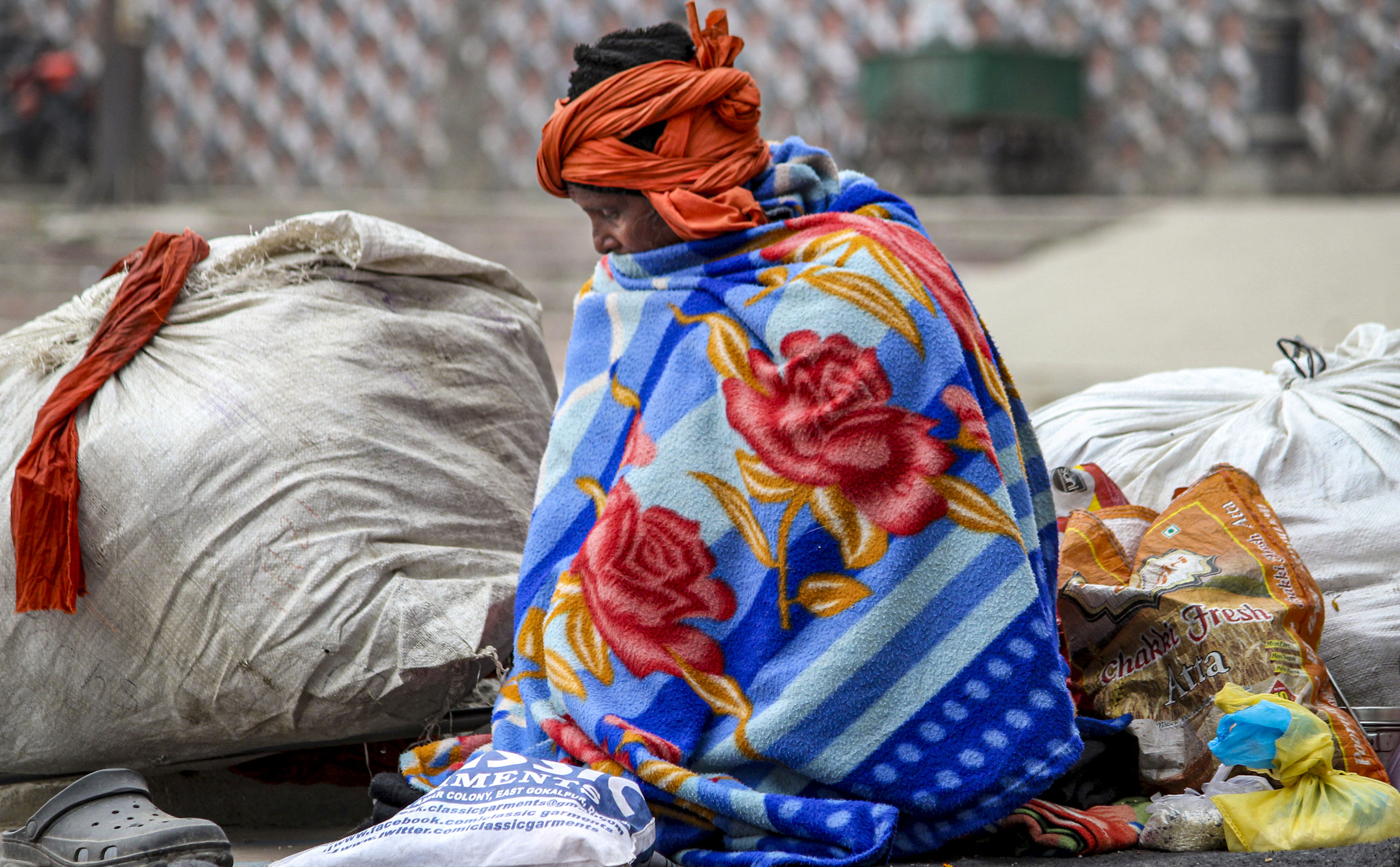 Mercury plummets below freezing point in J-K, Himachal; dense fog grips ...