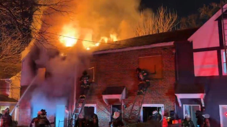 Row house catches fire on Benning Road in DC