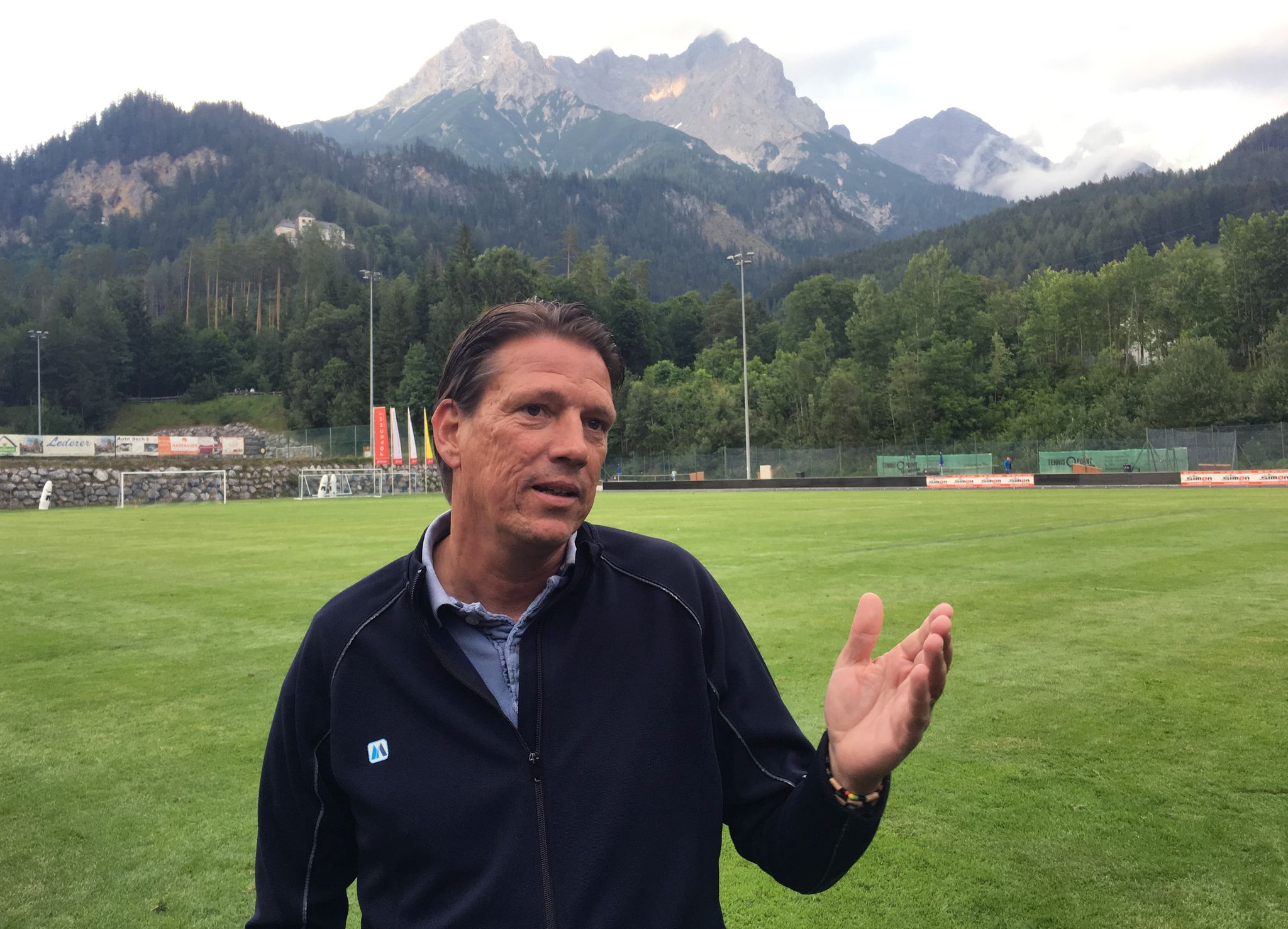 Ziege kehrt als U17-Co-Trainer zu Gladbach zurück