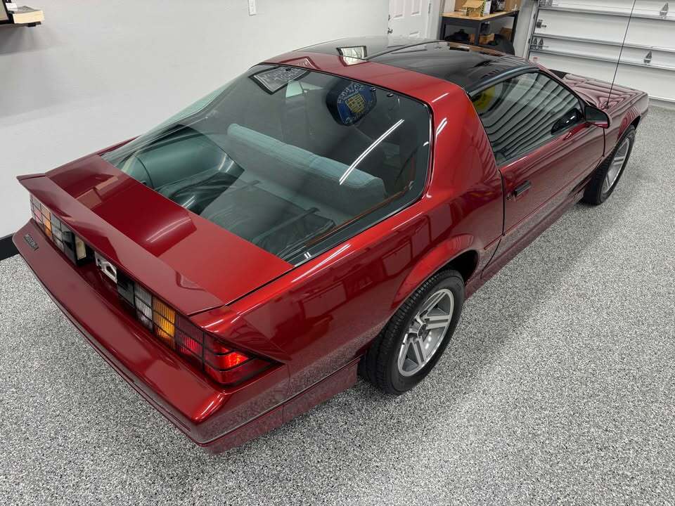Camaro IROC-Z Held in Garage for 37 Years, Now Demanding Supercar Price