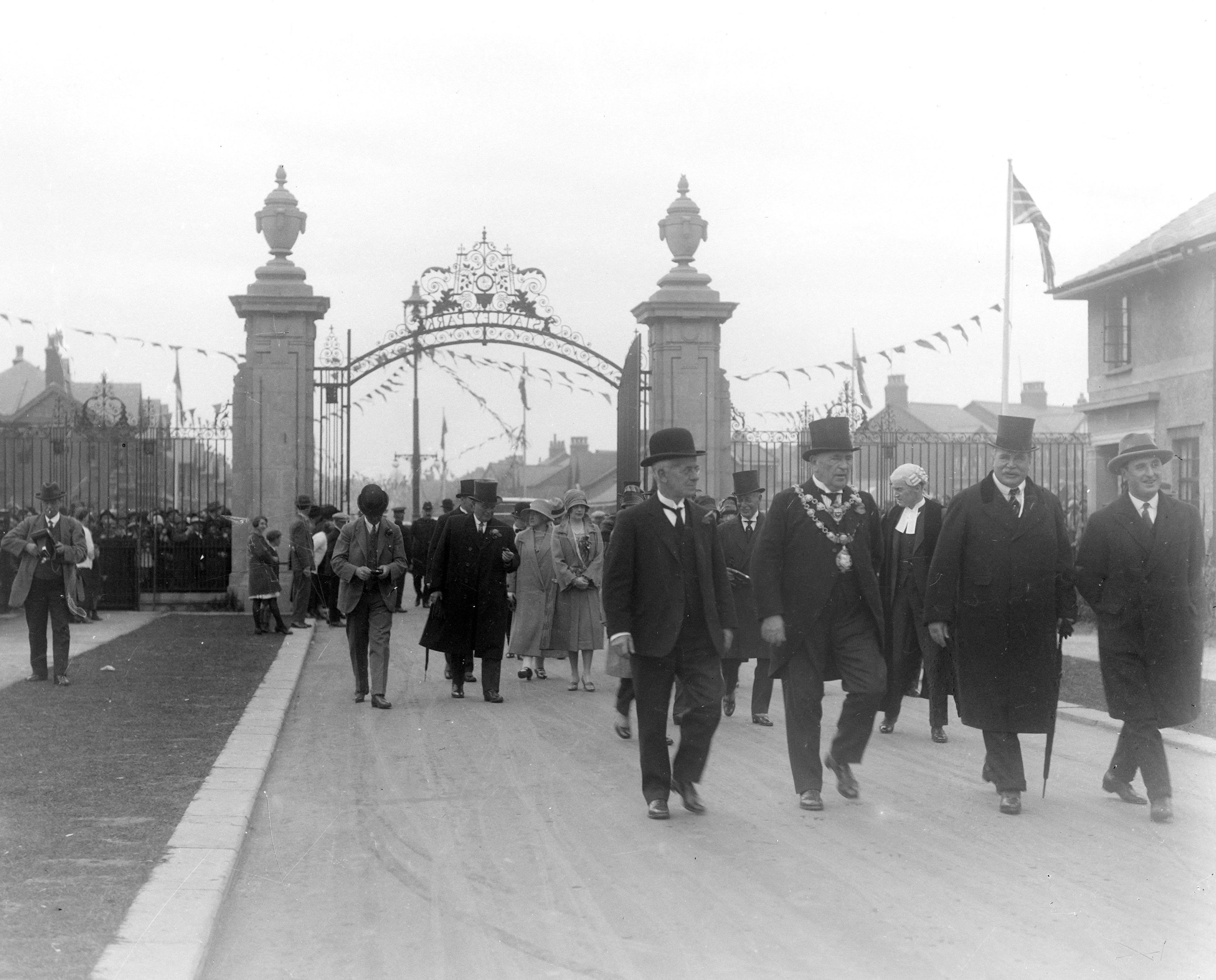 37 striking pictures chart Blackpool Stanley Park’s journey as it ...