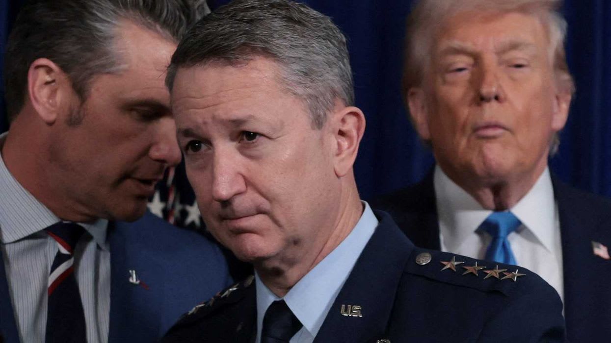 Trump mocked for appearing to drift off during explosive presser