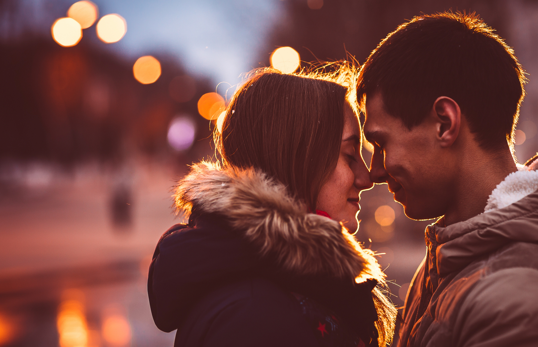 Dating: 20 red flags that should make you run in the other direction