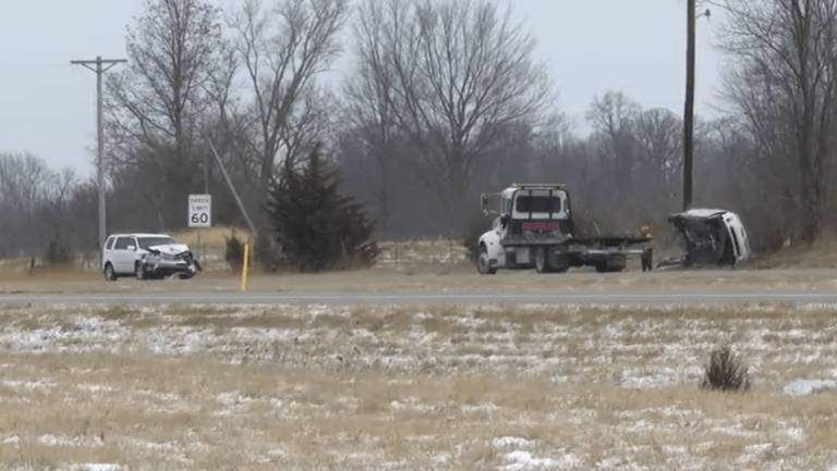 2-car crash on US 27 leaves one in life-threatening condition