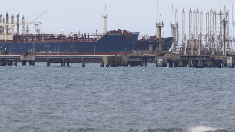 Venezuela's $17 trillion oil reserves: How US control could reshape ...