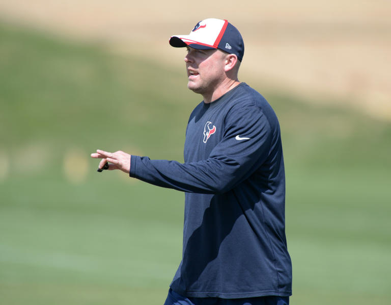 Steelers' AFC North rival Ravens hit with big distraction as coach set ...