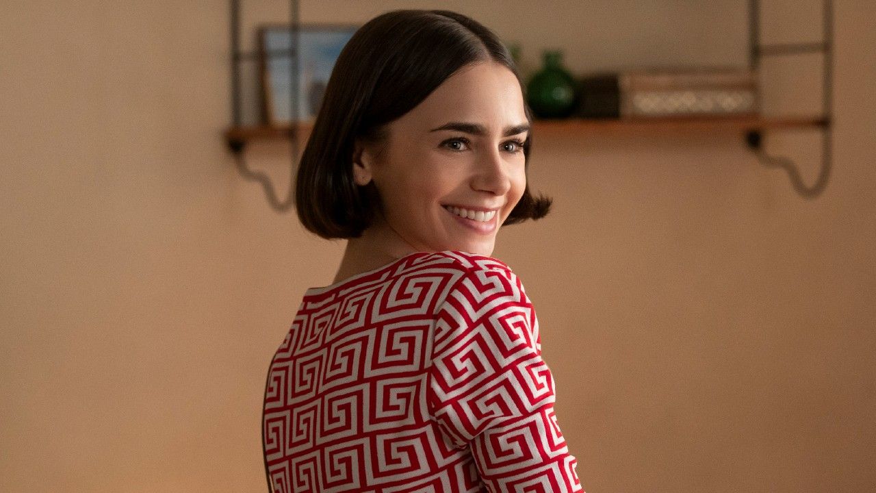 How much time has passed in Emily in Paris? Someone finally asked the ...