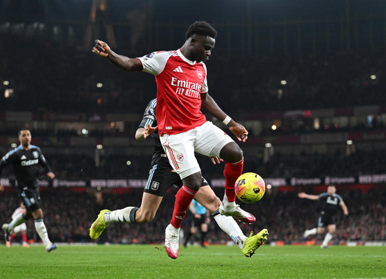 Why is Bukayo Saka not playing tonight for Arsenal vs Bournemouth?