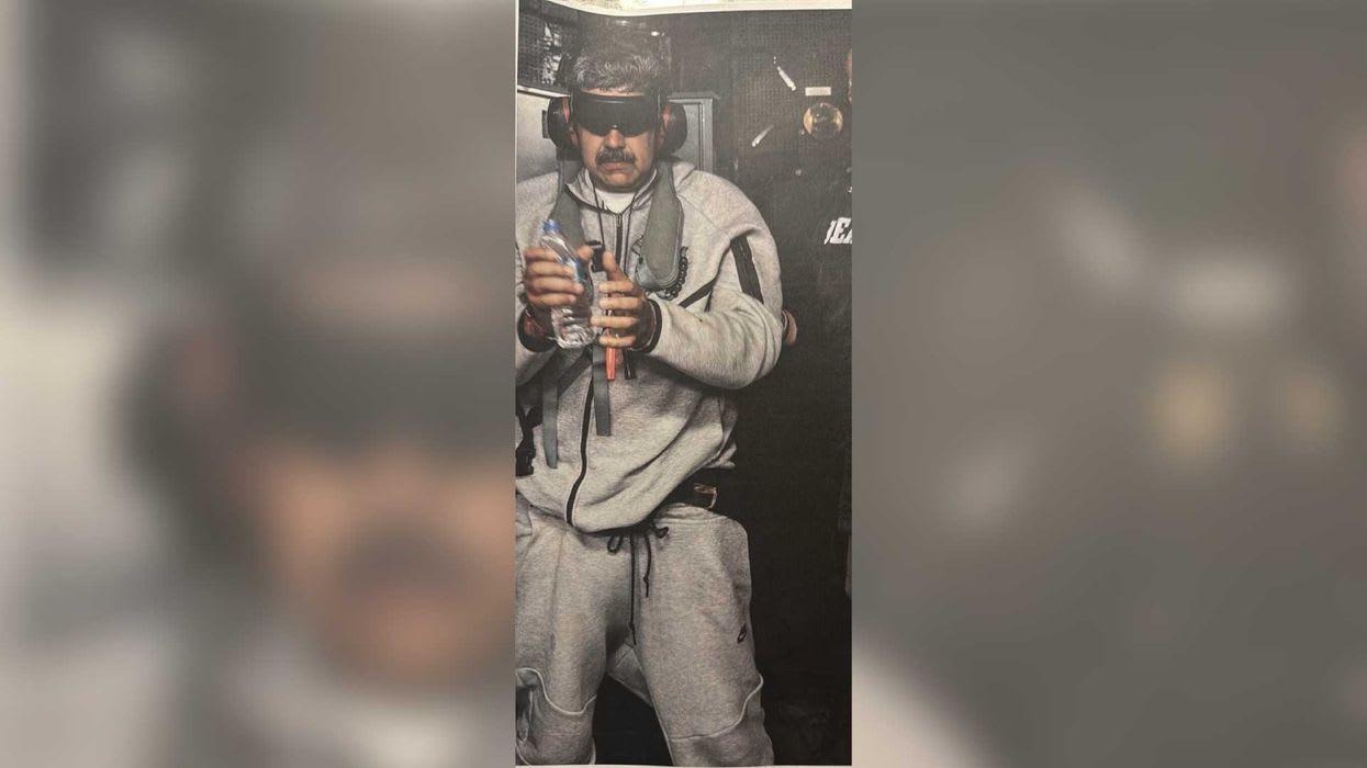 Trump stuns after sharing photo of captured Venezuelan president