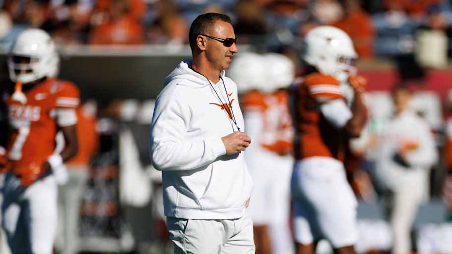 Texas Longhorns eyeing major upgrade to offensive line from transfer portal