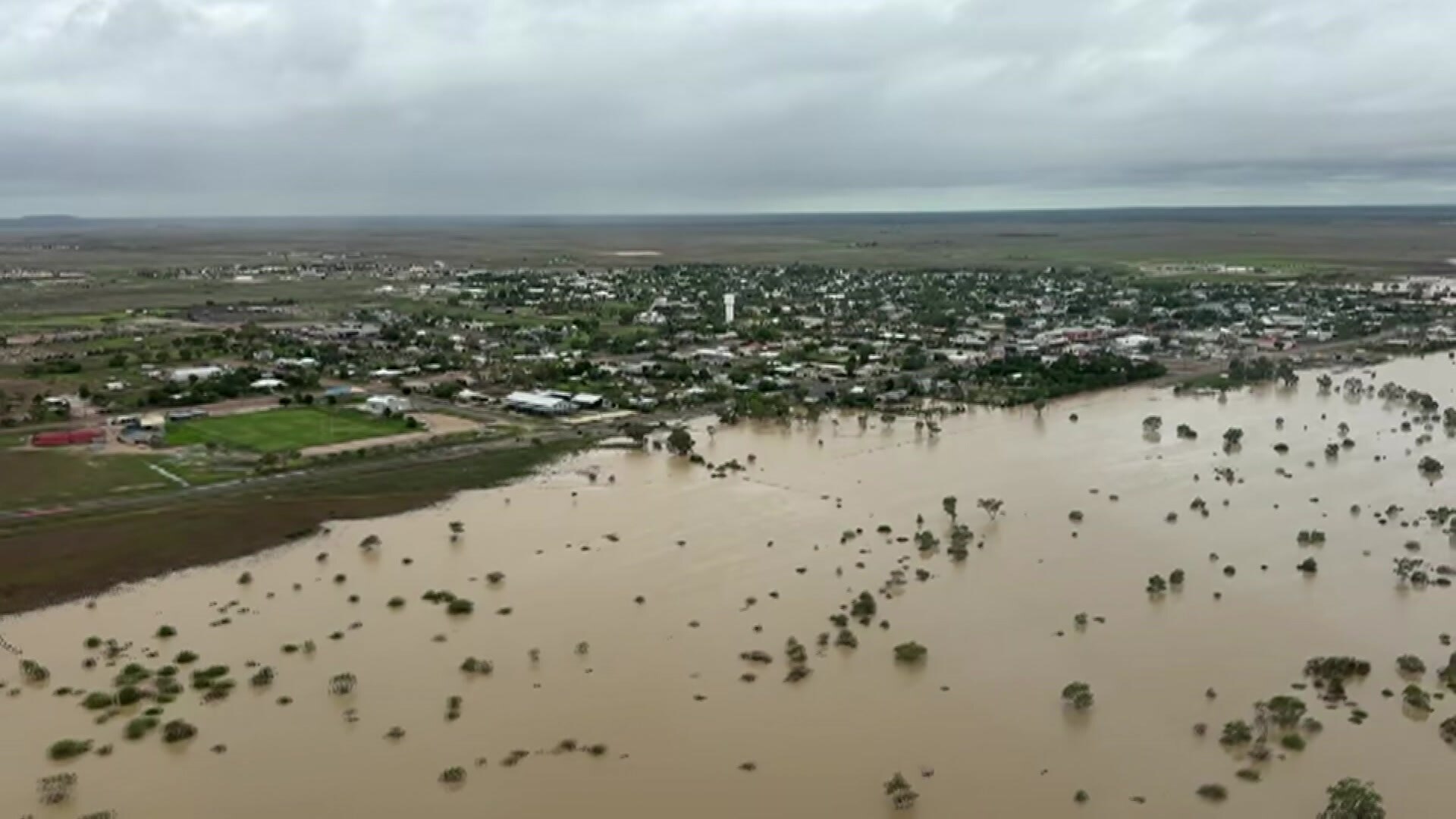Tourists stranded, dozens of roads closed as rain continues in flooded ...