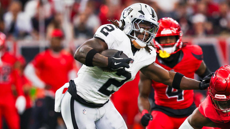 Chiefs vs. Raiders: Where to watch NFL Week 18, betting odds, score ...
